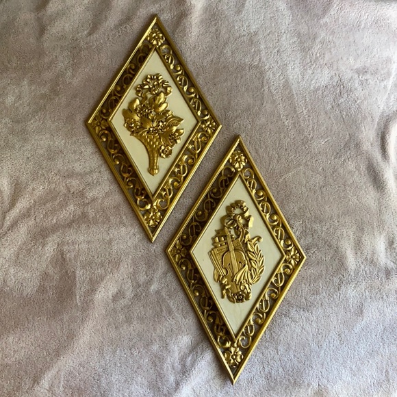 Art | Vintage Syroco Inc Wall Hangings | Poshmark